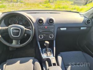 Zils Audi A3 2004 Ludza, ar dzinēja tilpumu 1.60 L un nobraukumu 0 tūkst. km par 3850 €, foto 8 vietnē AUTOMOTO.COM.LV