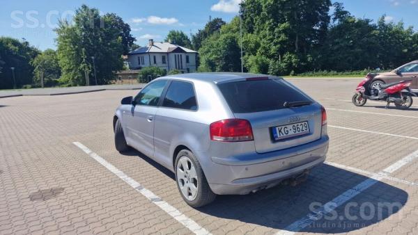 Blue Audi A3 2004 in Saldus, with an engine capacity of 2.00 L and mileage of 323 thousand km for 2200 €, photo 4 on AUTOMOTO.COM.LV
