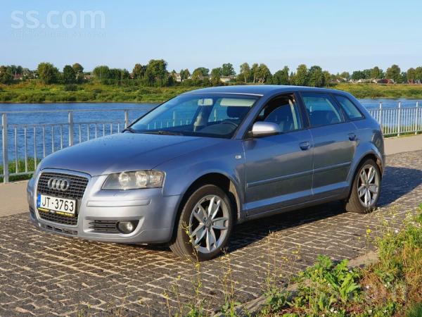 Zils Audi A3 2004 Daugavpils, ar dzinēja tilpumu 1.90 L un nobraukumu 300 tūkst. km par 2700 €, foto 1 vietnē AUTOMOTO.COM.LV