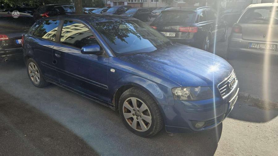 Blue Audi A3 2004 in Vilnius, with an engine capacity of 1.97 L and mileage of 430 thousand km for 999 €, photo 3 on AUTOMOTO.COM.LV