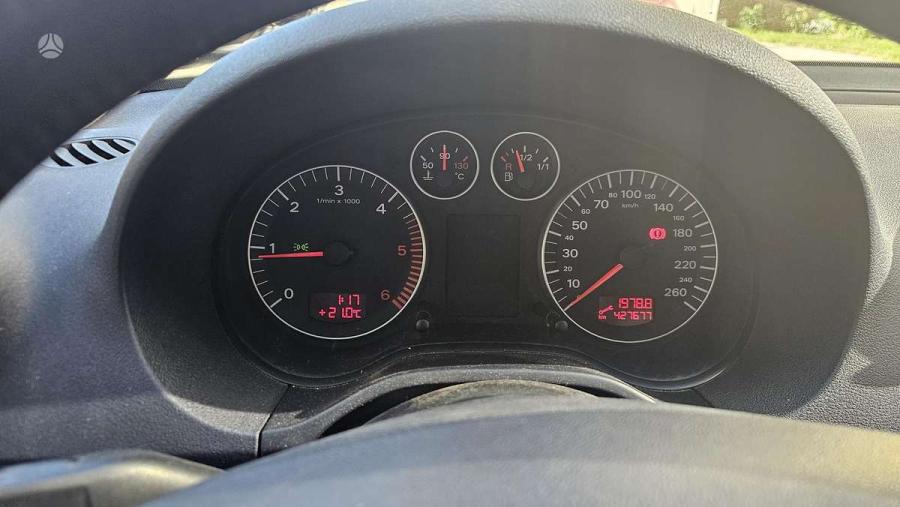 Blue Audi A3 2004 in Vilnius, with an engine capacity of 1.97 L and mileage of 430 thousand km for 999 €, photo 6 on AUTOMOTO.COM.LV