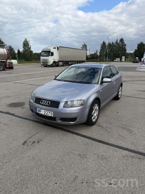 Zils Audi A3 2004 Rīga, ar dzinēja tilpumu 1.90 L un nobraukumu 293 tūkst. km par 1800 €, foto  vietnē AUTOMOTO.COM.LV