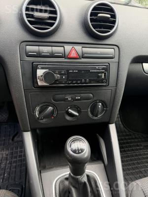 Zils Audi A3 2004 Rīga, ar dzinēja tilpumu 1.90 L un nobraukumu 293 tūkst. km par 1800 €, foto 7 vietnē AUTOMOTO.COM.LV