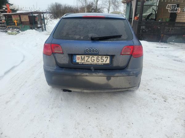 Zils Audi A3 2005 Pakruojis, ar dzinēja tilpumu 1.90 L un nobraukumu 394 tūkst. km par 2400 €, foto 7 vietnē AUTOMOTO.COM.LV