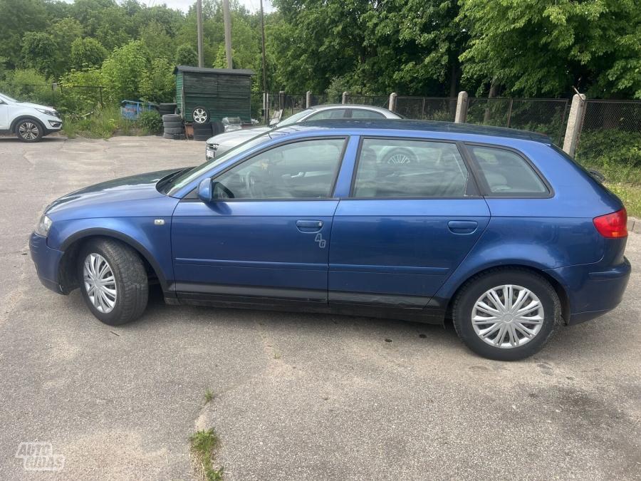 Blue Audi A3 2005 in Siauliai, with an engine capacity of 2.00 L and mileage of 224 thousand km for 899 €, photo 9 on AUTOMOTO.COM.LV