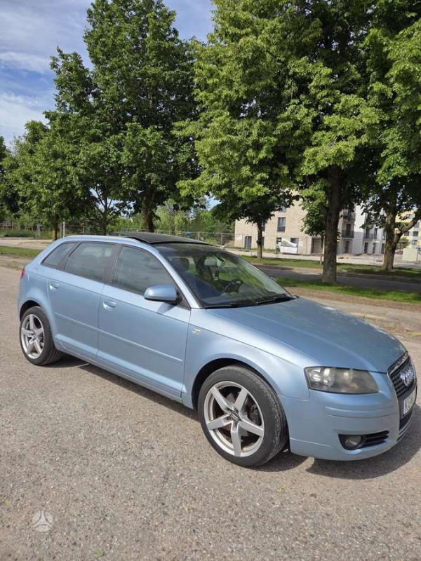 Blue Audi A3 2005 in Palanga, with an engine capacity of 1.98 L and mileage of 338 thousand km for 2500 €, photo 3 on AUTOMOTO.COM.LV