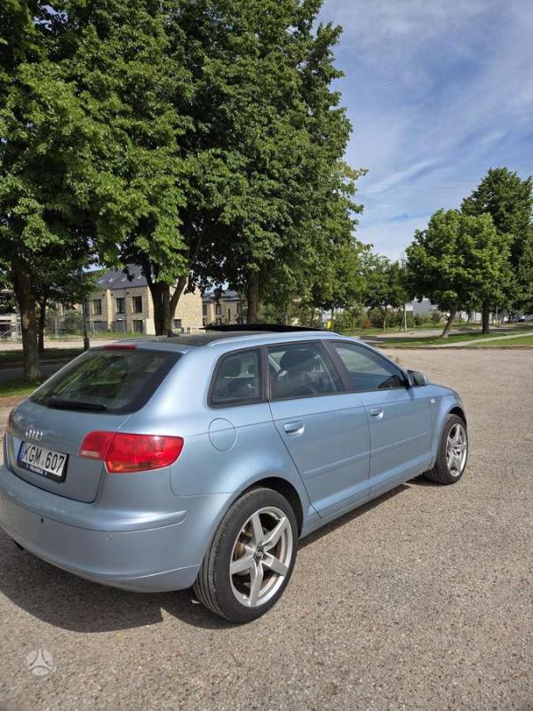 Blue Audi A3 2005 in Palanga, with an engine capacity of 1.98 L and mileage of 338 thousand km for 2500 €, photo 4 on AUTOMOTO.COM.LV
