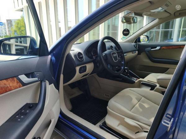 Blue Audi A3 2005 in Vilnius, with an engine capacity of 1.60 L and mileage of 200 thousand km for 2300 €, photo 7 on AUTOMOTO.COM.LV