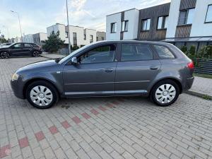 Синий Ауди А3 2005 в Вильнюс, объемом двигателя 1.60 л и пробегом 300 тыс. км за 1600 €, фото 5 на AUTOMOTO.COM.LV
