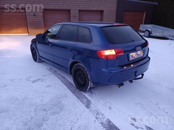Blue Audi A3 2006 in Riga, with an engine capacity of 2.00 L and mileage of 409 thousand km for 2600 €, photo 4 on AUTOMOTO.COM.LV