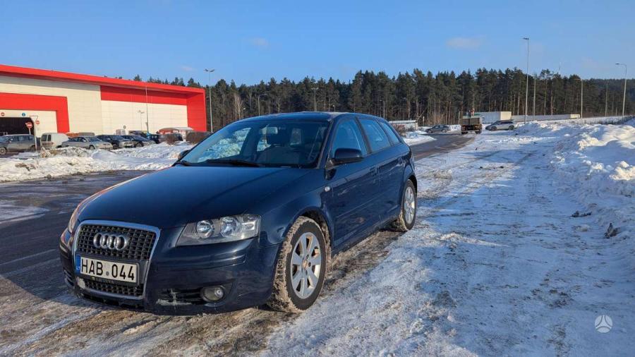 Blue Audi A3 2006 in Vilnius, with an engine capacity of 1.97 L and mileage of 373 thousand km for 2799 €, photo 7 on AUTOMOTO.COM.LV