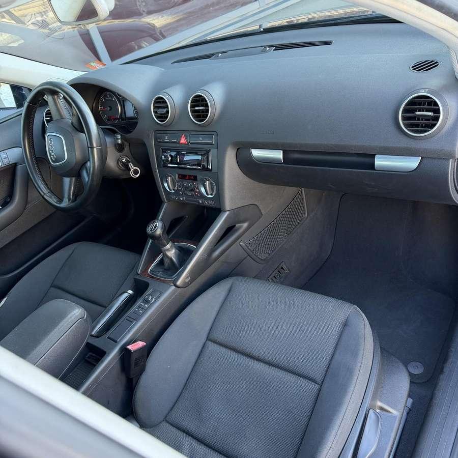 Zils Audi A3 2006 Kaišiadorys, ar dzinēja tilpumu 1.97 L un nobraukumu 349 tūkst. km par 3250 €, foto 25 vietnē AUTOMOTO.COM.LV