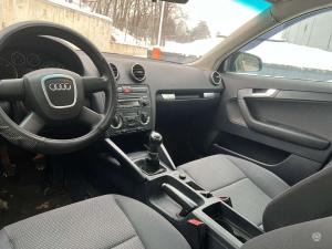 Blue Audi A3 2006 in Vilnius, with an engine capacity of 1.97 L and mileage of 362 thousand km for 1950 €, photo 9 on AUTOMOTO.COM.LV
