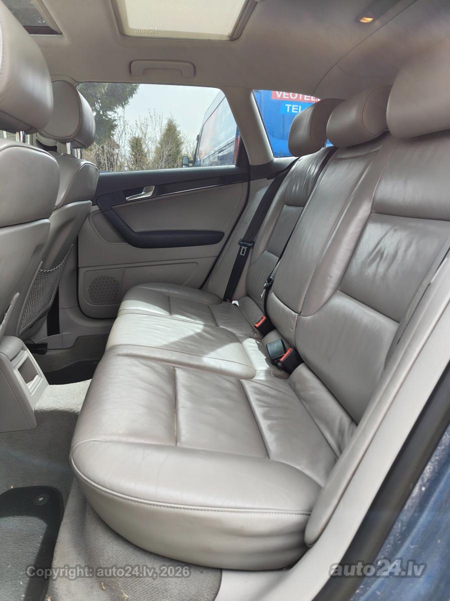 Zils Audi A3 2006 Tallina, ar dzinēja tilpumu 3.20 L un nobraukumu 0 tūkst. km par 2500 €, foto 7 vietnē AUTOMOTO.COM.LV
