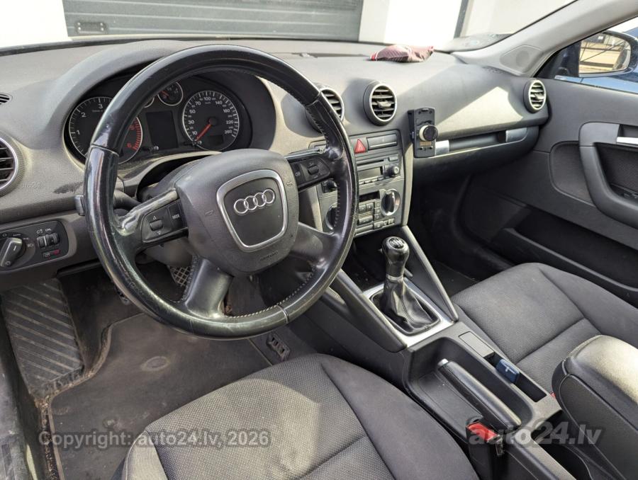Blue Audi A3 2006 in Tartu, with an engine capacity of 2.00 L and mileage of 340 thousand km for 1500 €, photo 4 on AUTOMOTO.COM.LV