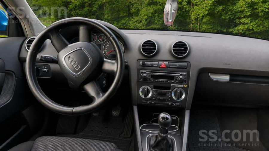 Zils Audi A3 2006 Valmiera, ar dzinēja tilpumu 1.90 L un nobraukumu 334 tūkst. km par 2350 €, foto 8 vietnē AUTOMOTO.COM.LV
