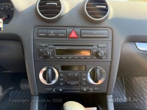 Blue Audi A3 2006 in Tallinn, with an engine capacity of 1.60 L and mileage of 178 thousand km for 1800 €, photo 15 on AUTOMOTO.COM.LV