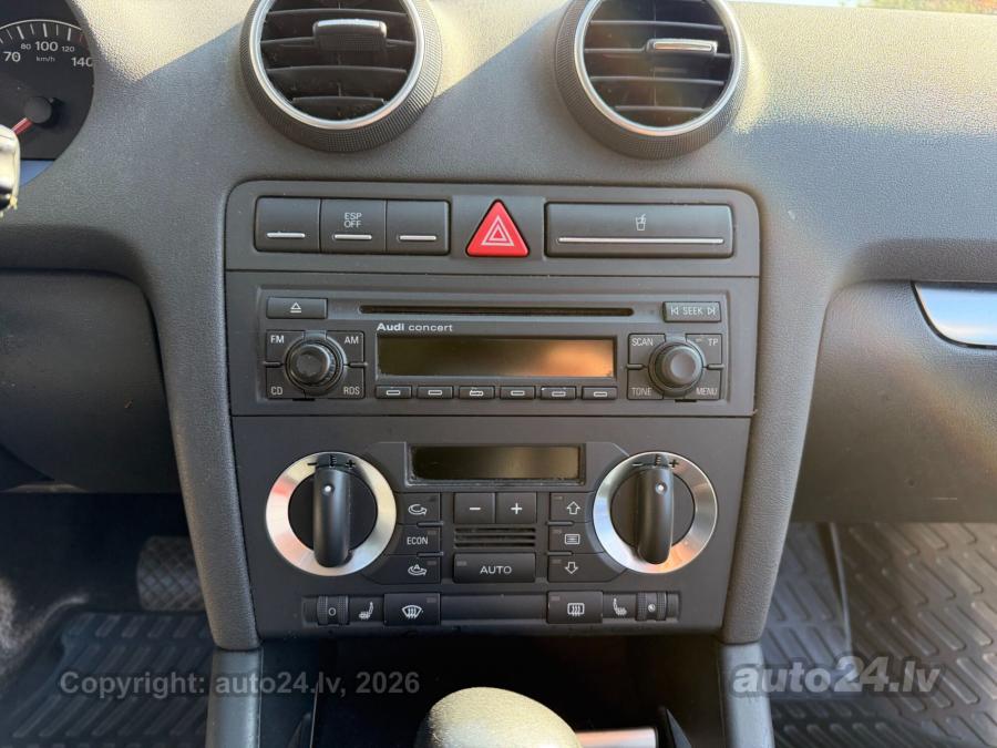 Blue Audi A3 2006 in Tallinn, with an engine capacity of 1.60 L and mileage of 178 thousand km for 1800 €, photo 15 on AUTOMOTO.COM.LV