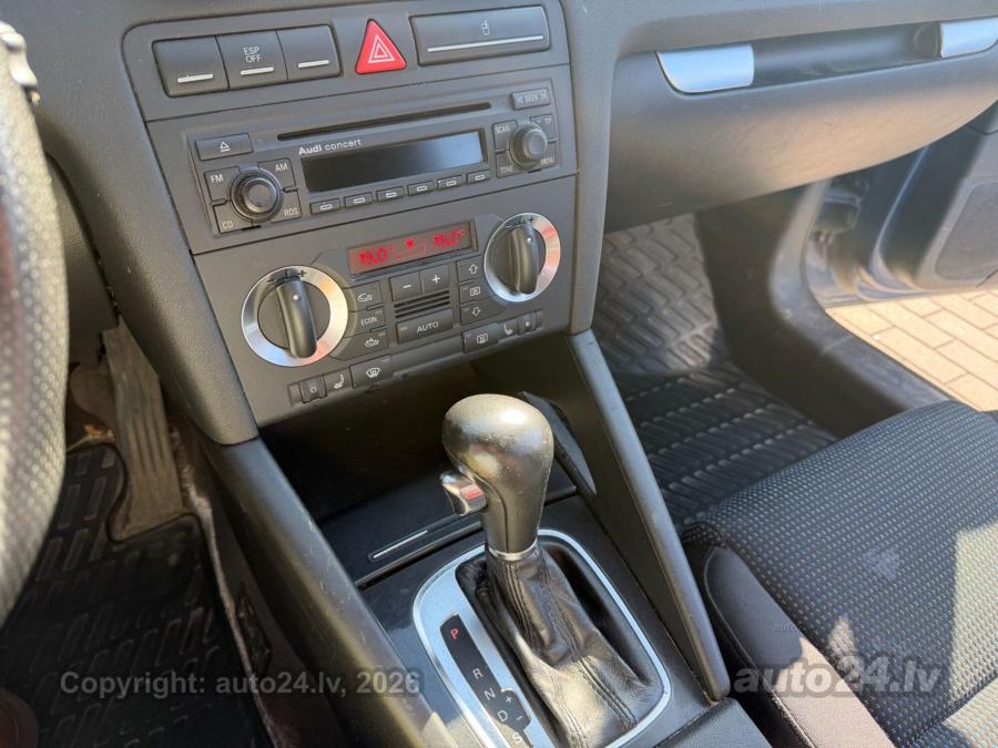 Blue Audi A3 2006 in Tallinn, with an engine capacity of 1.60 L and mileage of 178 thousand km for 1800 €, photo 16 on AUTOMOTO.COM.LV