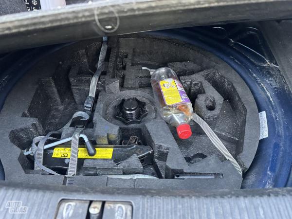 Zils Audi A3 2006 Marijampole, ar dzinēja tilpumu 2.00 L un nobraukumu 380 tūkst. km par 2500 €, foto 4 vietnē AUTOMOTO.COM.LV