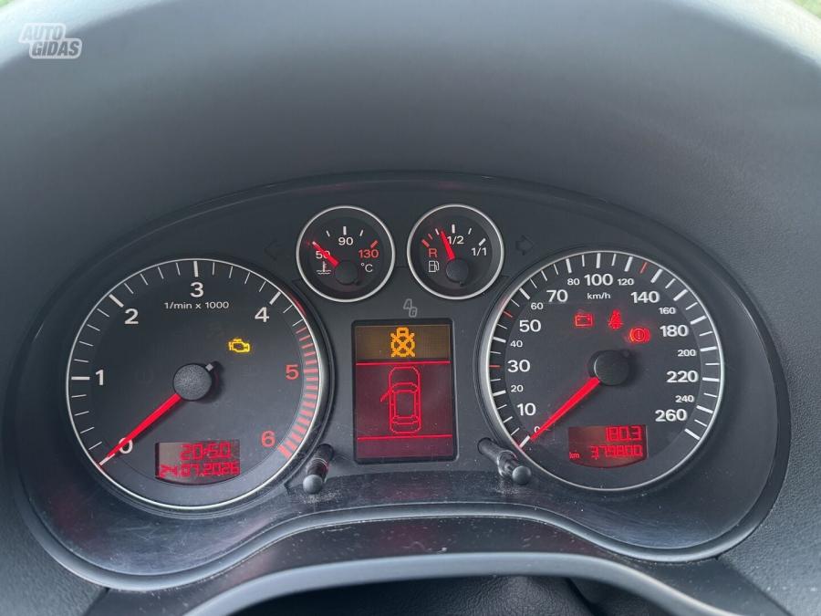 Zils Audi A3 2006 Marijampole, ar dzinēja tilpumu 2.00 L un nobraukumu 380 tūkst. km par 2500 €, foto 12 vietnē AUTOMOTO.COM.LV