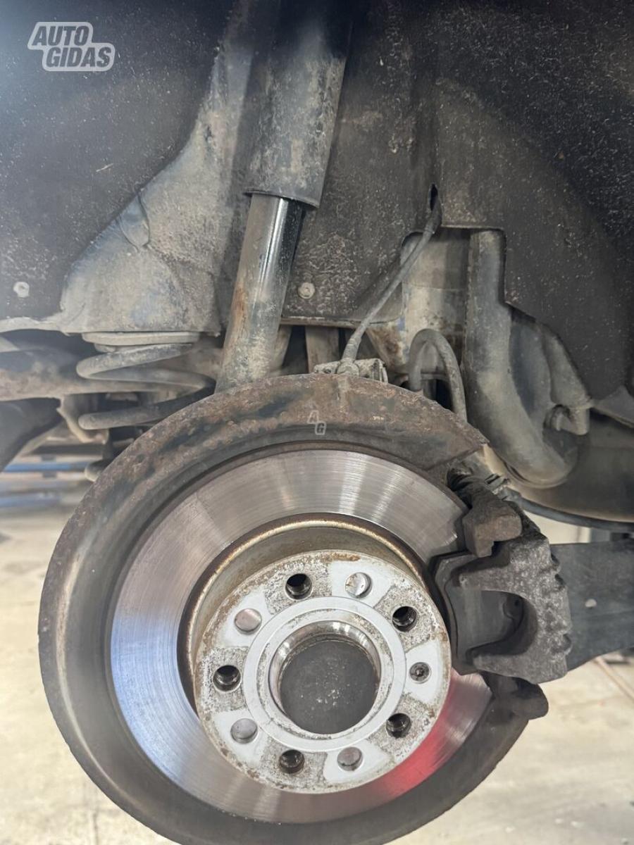 Zils Audi A3 2006 Marijampole, ar dzinēja tilpumu 2.00 L un nobraukumu 380 tūkst. km par 2500 €, foto 21 vietnē AUTOMOTO.COM.LV