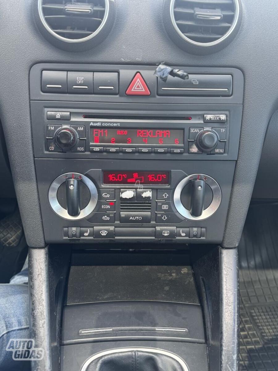 Zils Audi A3 2006 Marijampole, ar dzinēja tilpumu 2.00 L un nobraukumu 380 tūkst. km par 2500 €, foto 24 vietnē AUTOMOTO.COM.LV