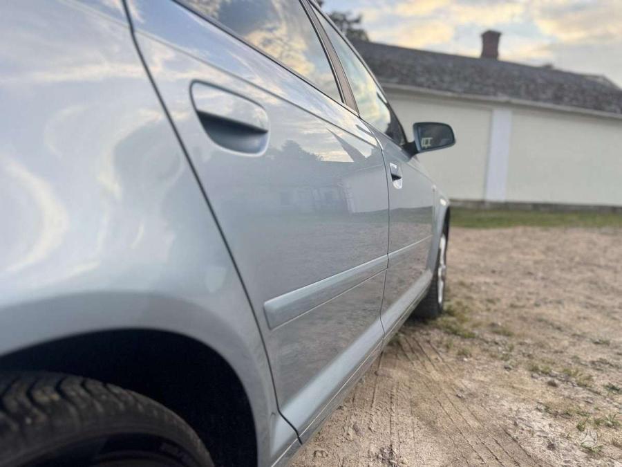 Blue Audi A3 2006 in Kaisiadorys, with an engine capacity of 1.97 L and mileage of 261 thousand km for 4000 €, photo 11 on AUTOMOTO.COM.LV