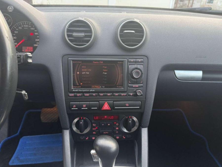 Blue Audi A3 2006 in Kaisiadorys, with an engine capacity of 1.97 L and mileage of 261 thousand km for 4000 €, photo 17 on AUTOMOTO.COM.LV