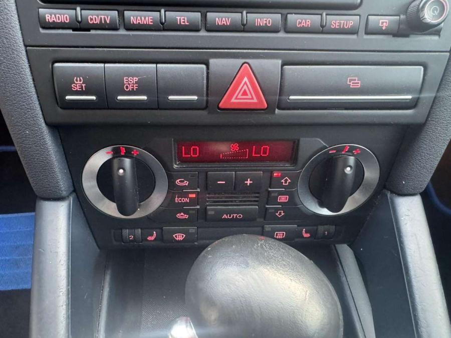 Blue Audi A3 2006 in Kaisiadorys, with an engine capacity of 1.97 L and mileage of 261 thousand km for 4000 €, photo 18 on AUTOMOTO.COM.LV