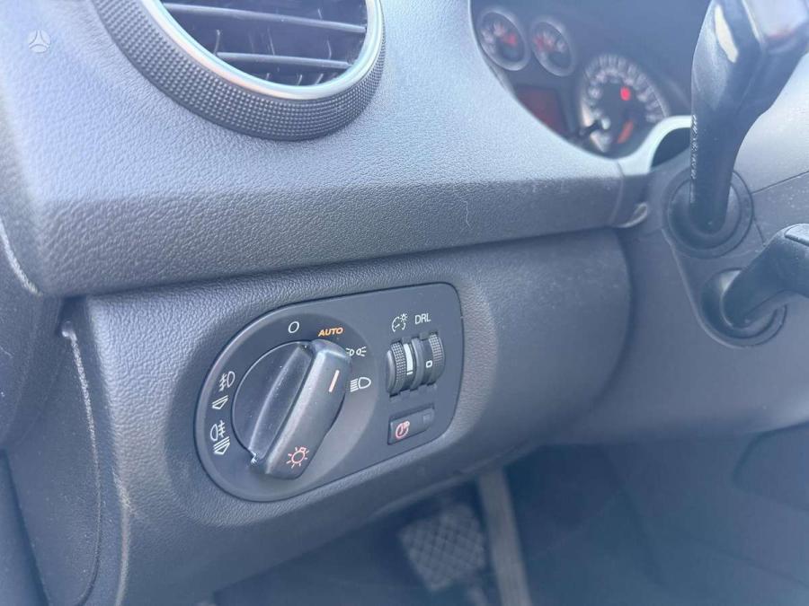 Blue Audi A3 2006 in Vilnius, with an engine capacity of 1.98 L and mileage of 223 thousand km for 3300 €, photo 26 on AUTOMOTO.COM.LV