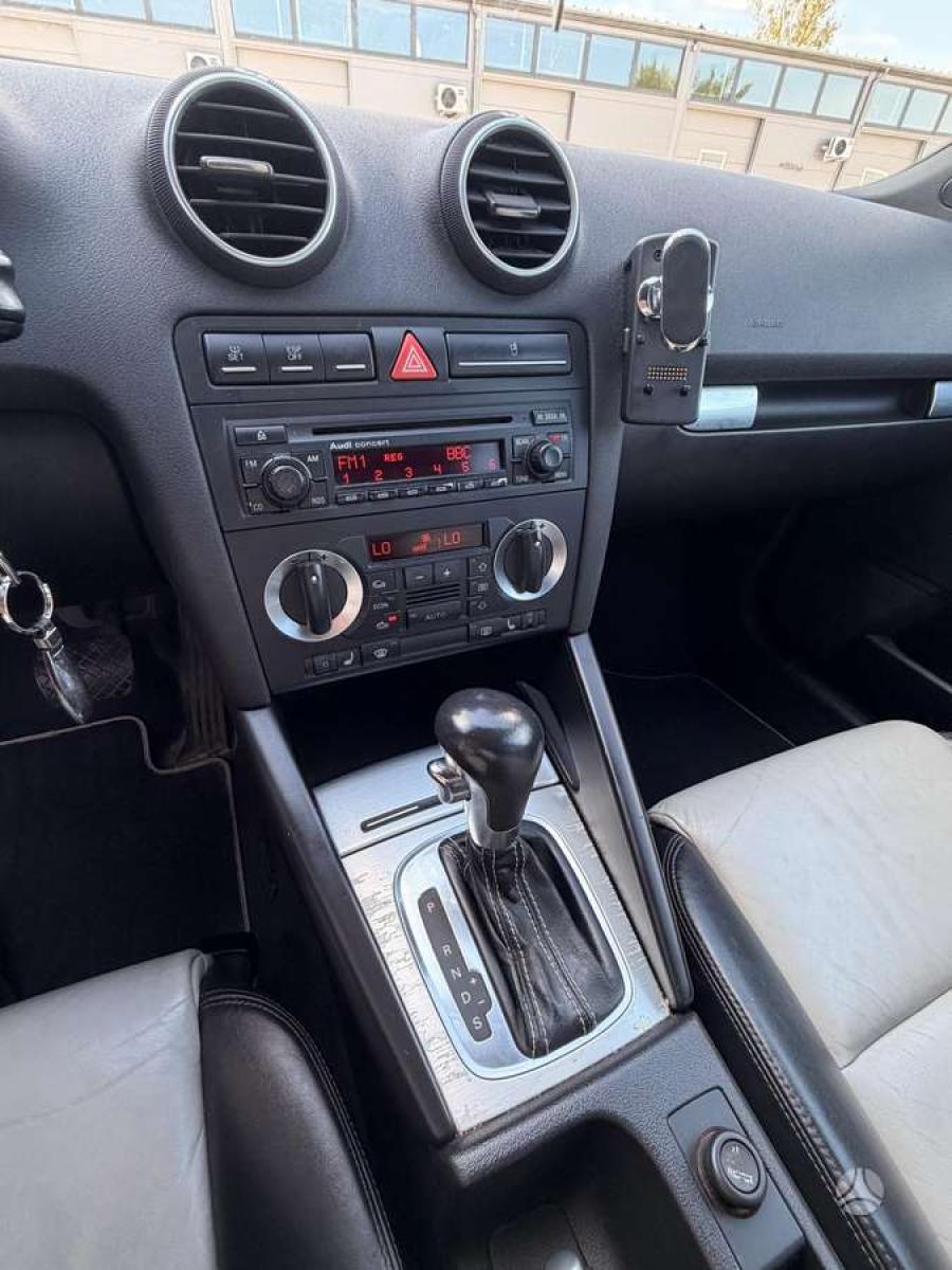 Blue Audi A3 2006 in Vilnius, with an engine capacity of 1.98 L and mileage of 223 thousand km for 3300 €, photo 28 on AUTOMOTO.COM.LV