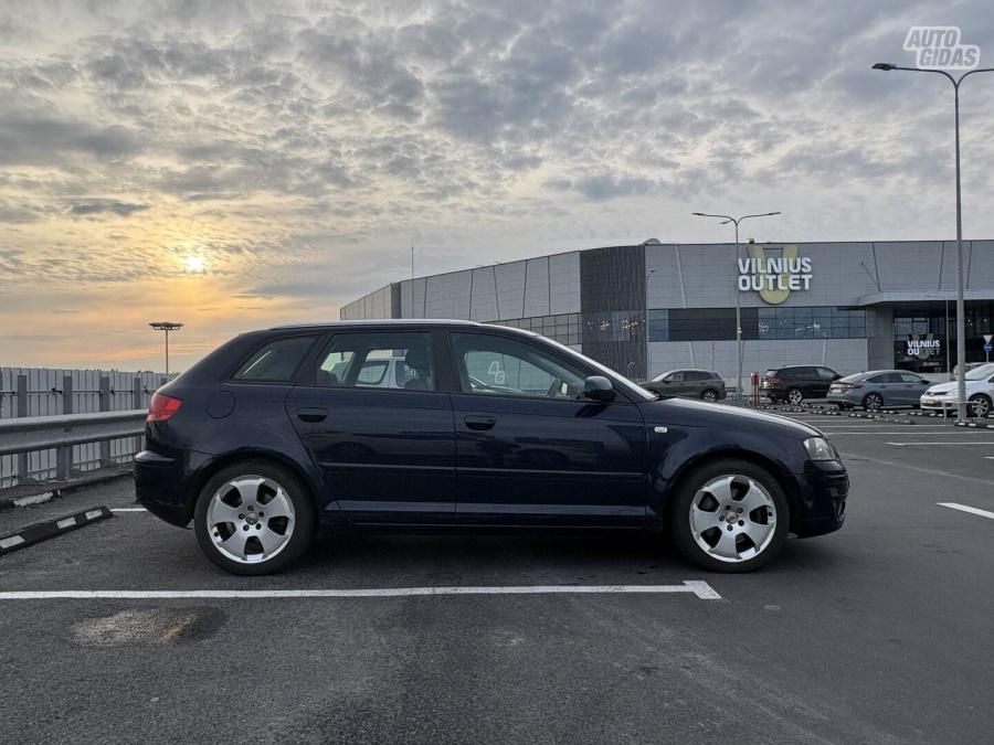 Blue Audi A3 2006 in Vilnius, with an engine capacity of 2.00 L and mileage of 411 thousand km for 4000 €, photo 5 on AUTOMOTO.COM.LV