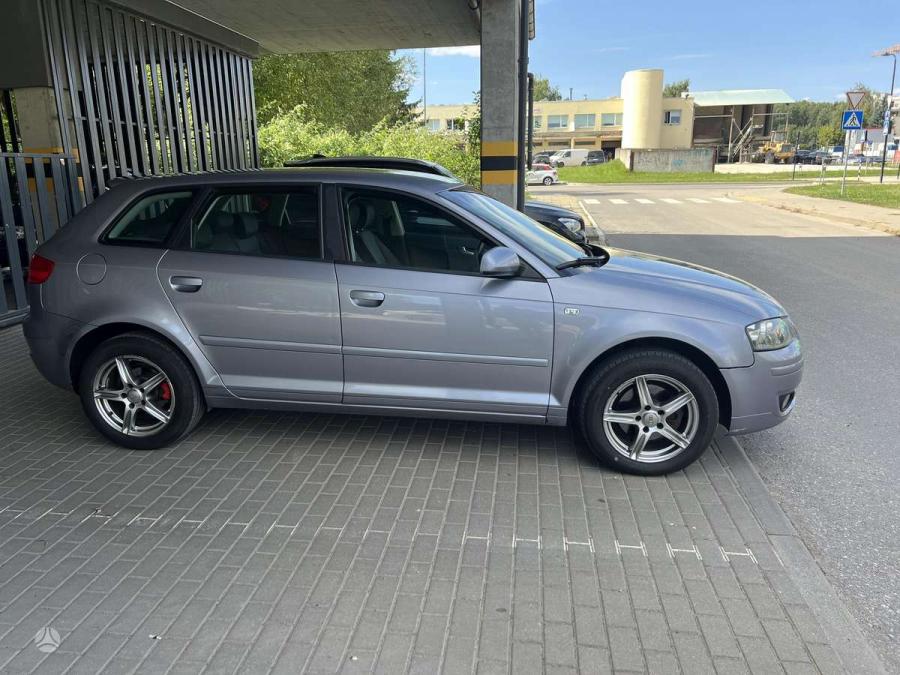 Blue Audi A3 2007 in Vilnius, with an engine capacity of 1.97 L and mileage of 256 thousand km for 1750 €, photo 5 on AUTOMOTO.COM.LV