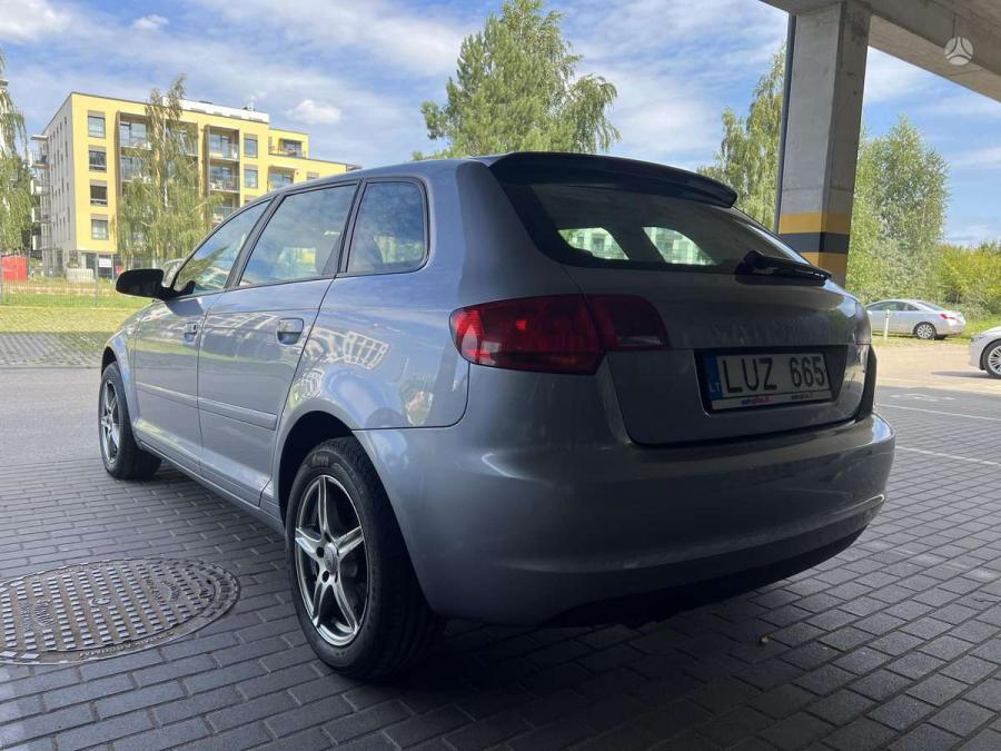 Blue Audi A3 2007 in Vilnius, with an engine capacity of 1.97 L and mileage of 256 thousand km for 1750 €, photo 7 on AUTOMOTO.COM.LV