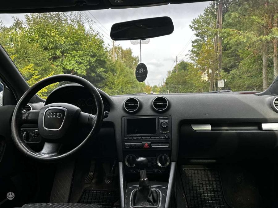 Blue Audi A3 2007 in Vilnius, with an engine capacity of 0.00 L and mileage of 400 thousand km for 1700 €, photo 10 on AUTOMOTO.COM.LV