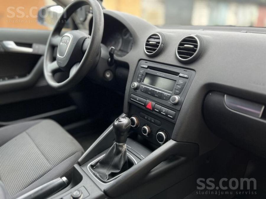 Zils Audi A3 2008 Rīga, ar dzinēja tilpumu 1.60 L un nobraukumu 311 tūkst. km par 3300 €, foto 13 vietnē AUTOMOTO.COM.LV