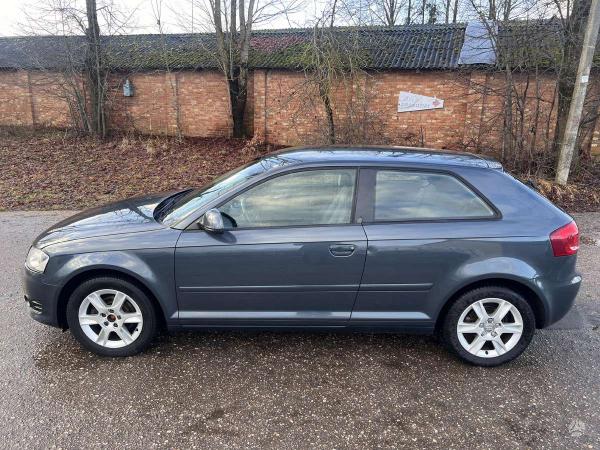 Zils Audi A3 2009 Utena, ar dzinēja tilpumu 1.60 L un nobraukumu 190 tūkst. km par 3300 €, foto 5 vietnē AUTOMOTO.COM.LV