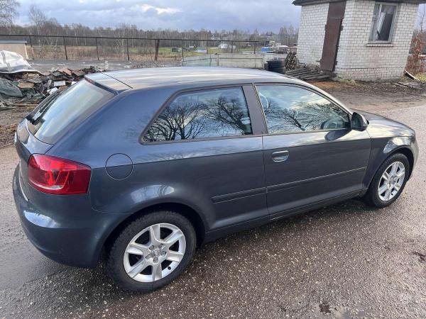Zils Audi A3 2009 Utena, ar dzinēja tilpumu 1.60 L un nobraukumu 190 tūkst. km par 3300 €, foto 10 vietnē AUTOMOTO.COM.LV
