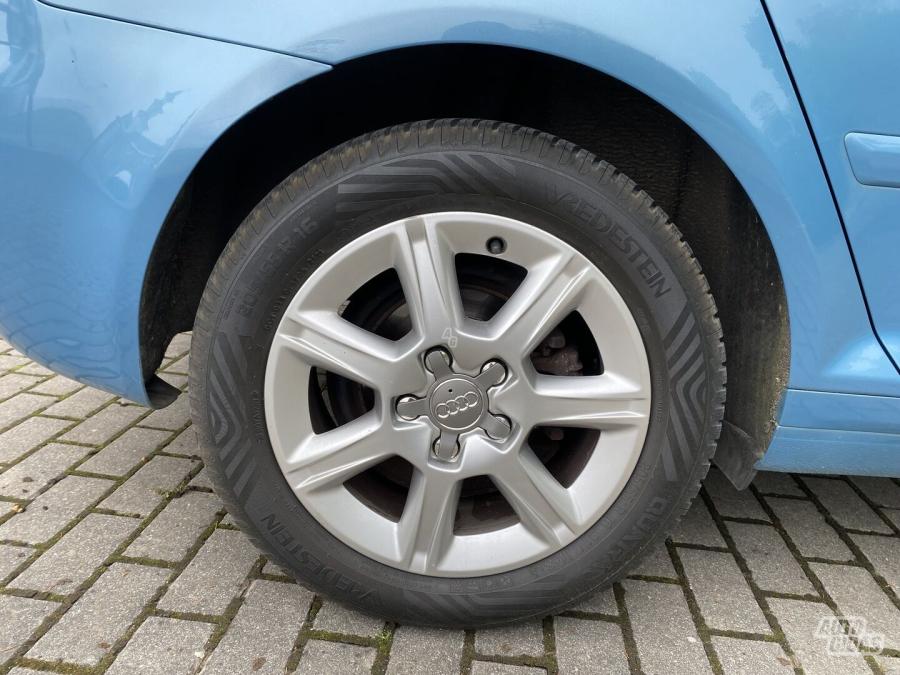 Zils Audi A3 2009 Telšiai, ar dzinēja tilpumu 2.00 L un nobraukumu 265 tūkst. km par 5650 €, foto 22 vietnē AUTOMOTO.COM.LV