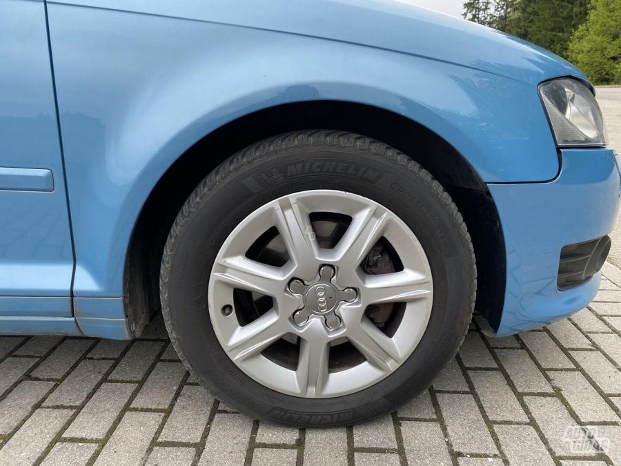 Zils Audi A3 2009 Telšiai, ar dzinēja tilpumu 2.00 L un nobraukumu 265 tūkst. km par 5650 €, foto 24 vietnē AUTOMOTO.COM.LV