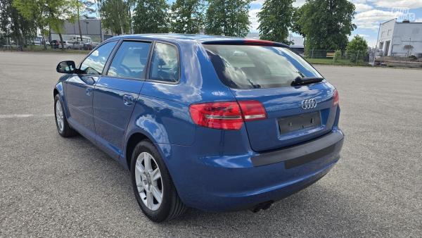 Blue Audi A3 2009 in Marijampole, with an engine capacity of 1.40 L and mileage of 224 thousand km for 2700 €, photo 4 on AUTOMOTO.COM.LV