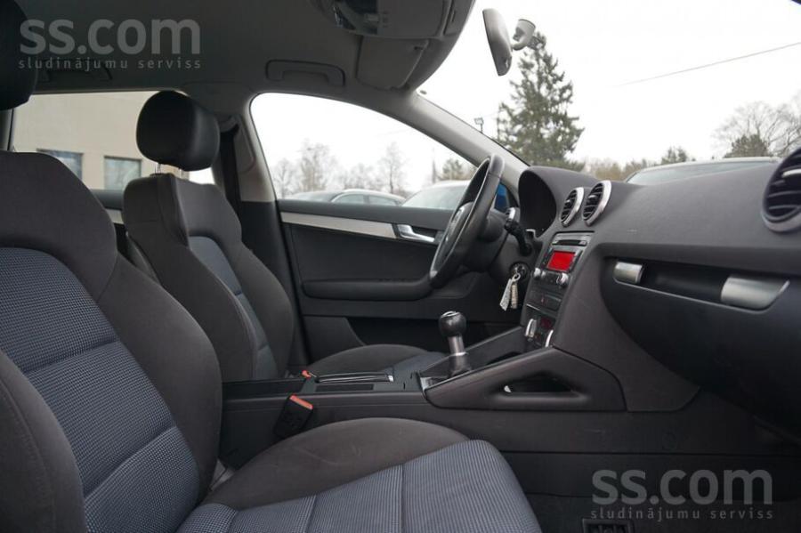 Blue Audi A3 2009 in Riga, with an engine capacity of 1.40 L and mileage of 278 thousand km for 5690 €, photo 8 on AUTOMOTO.COM.LV