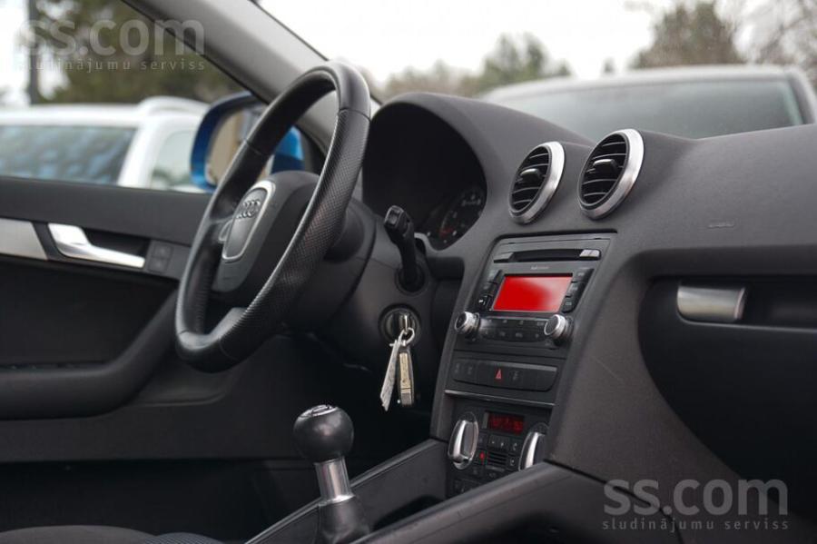 Blue Audi A3 2009 in Riga, with an engine capacity of 1.40 L and mileage of 278 thousand km for 5690 €, photo 10 on AUTOMOTO.COM.LV