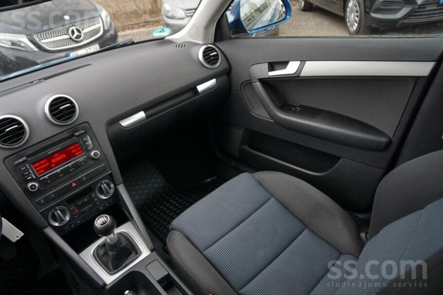 Blue Audi A3 2009 in Riga, with an engine capacity of 1.40 L and mileage of 278 thousand km for 5690 €, photo 13 on AUTOMOTO.COM.LV