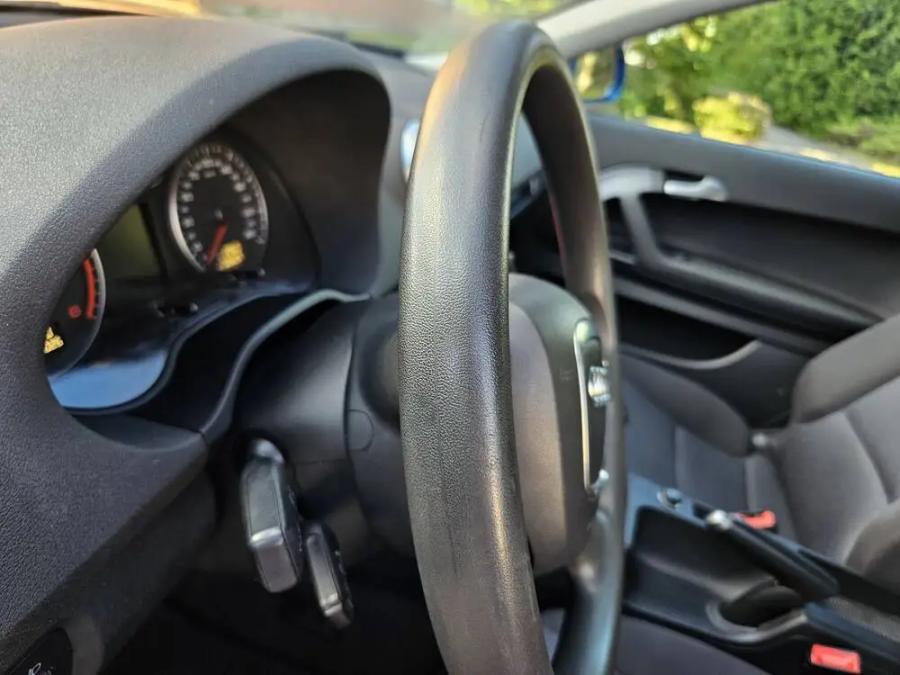 Zils Audi A3 2009 Jēkabpils, ar dzinēja tilpumu 2.00 L un nobraukumu 327 tūkst. km par 1890 €, foto 21 vietnē AUTOMOTO.COM.LV