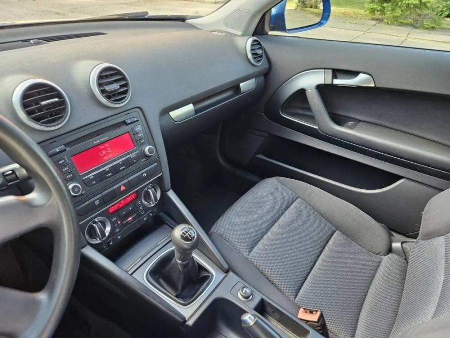 Zils Audi A3 2009 Jēkabpils, ar dzinēja tilpumu 2.00 L un nobraukumu 327 tūkst. km par 1890 €, foto 24 vietnē AUTOMOTO.COM.LV