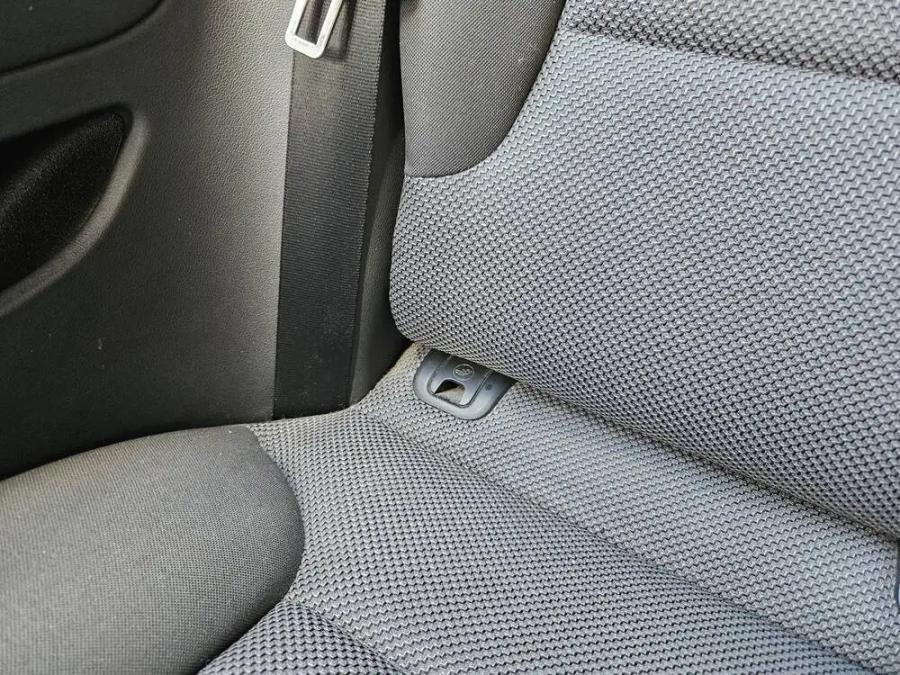 Zils Audi A3 2009 Jēkabpils, ar dzinēja tilpumu 2.00 L un nobraukumu 327 tūkst. km par 1890 €, foto 26 vietnē AUTOMOTO.COM.LV