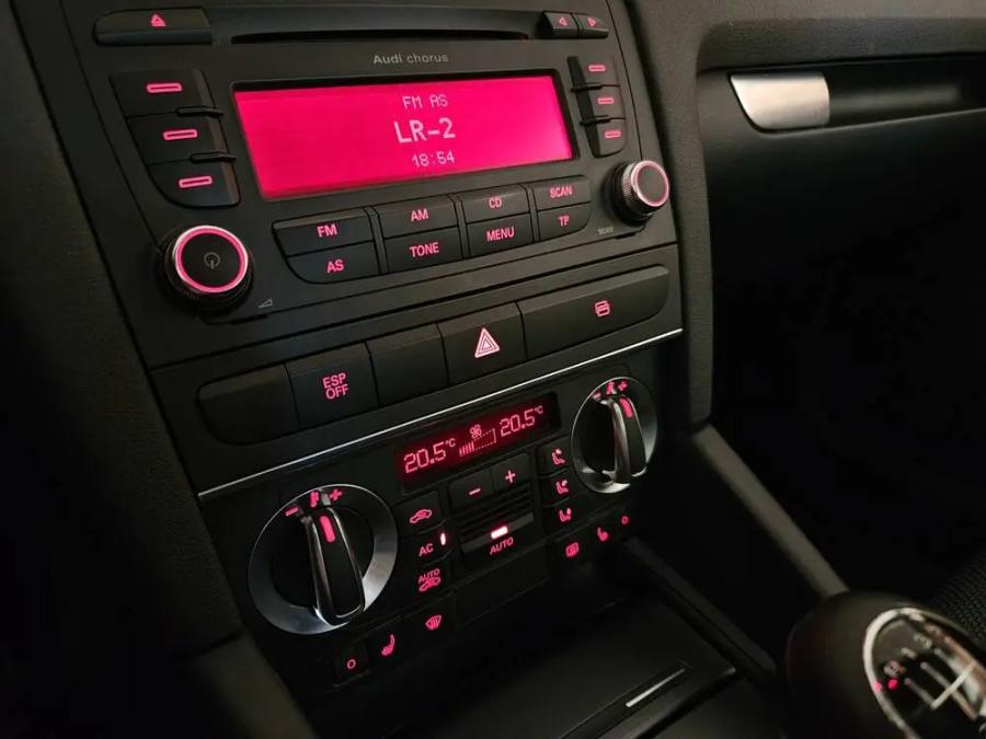 Zils Audi A3 2009 Jēkabpils, ar dzinēja tilpumu 2.00 L un nobraukumu 327 tūkst. km par 1890 €, foto 28 vietnē AUTOMOTO.COM.LV