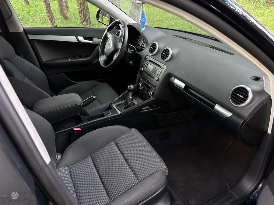 Blue Audi A3 2009 in Utena, with an engine capacity of 1.97 L and mileage of 273 thousand km for 4495 €, photo 10 on AUTOMOTO.COM.LV